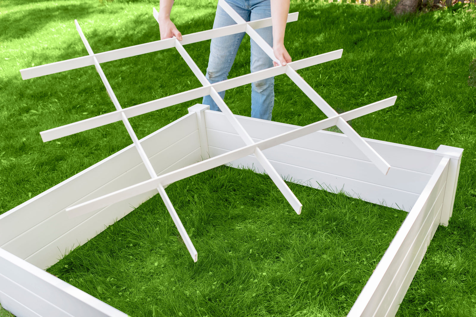 CLASSIC 4x4x11 Garden Bed with GroGrid