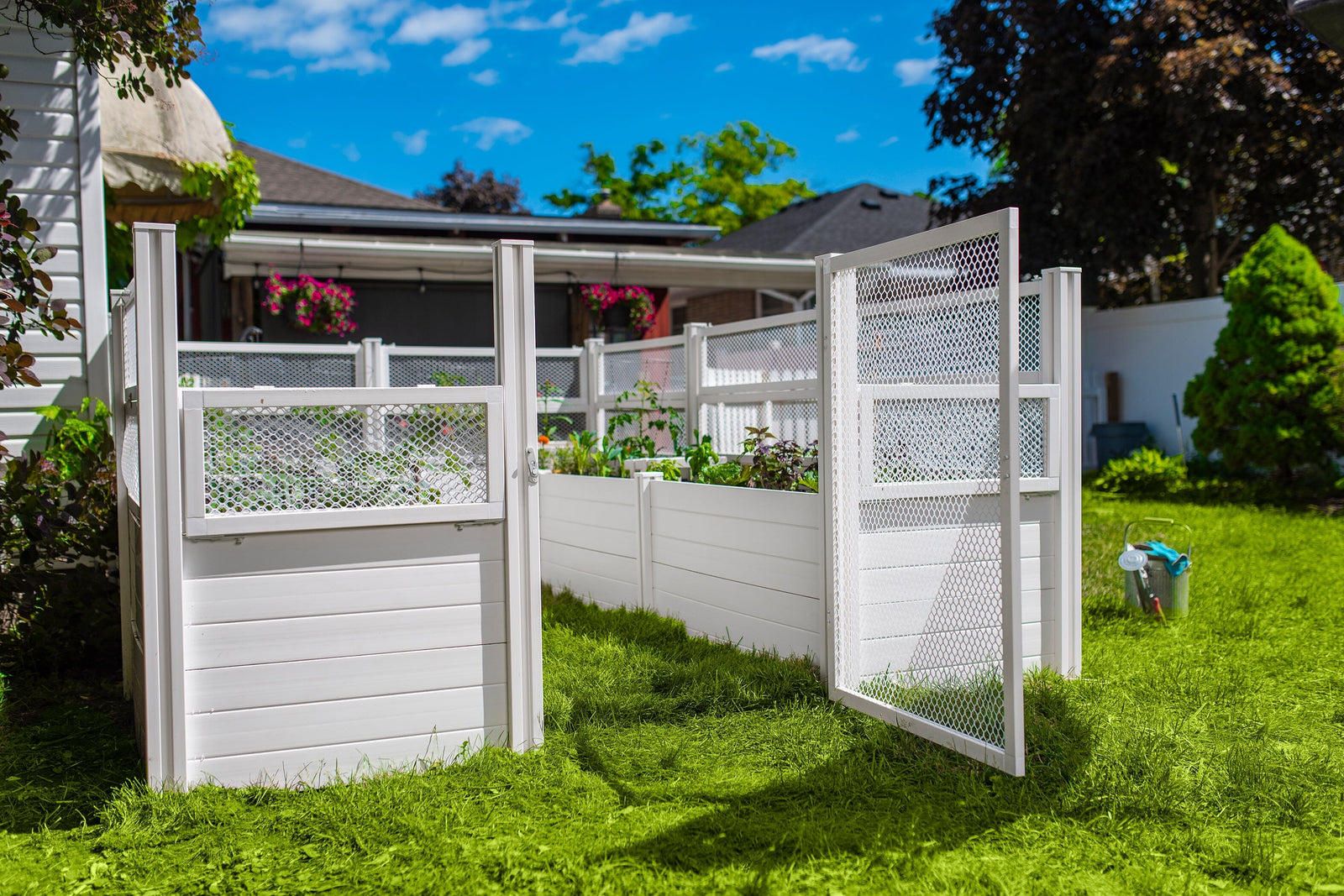 CLASSIC 8x12 Keyhole Composting Garden